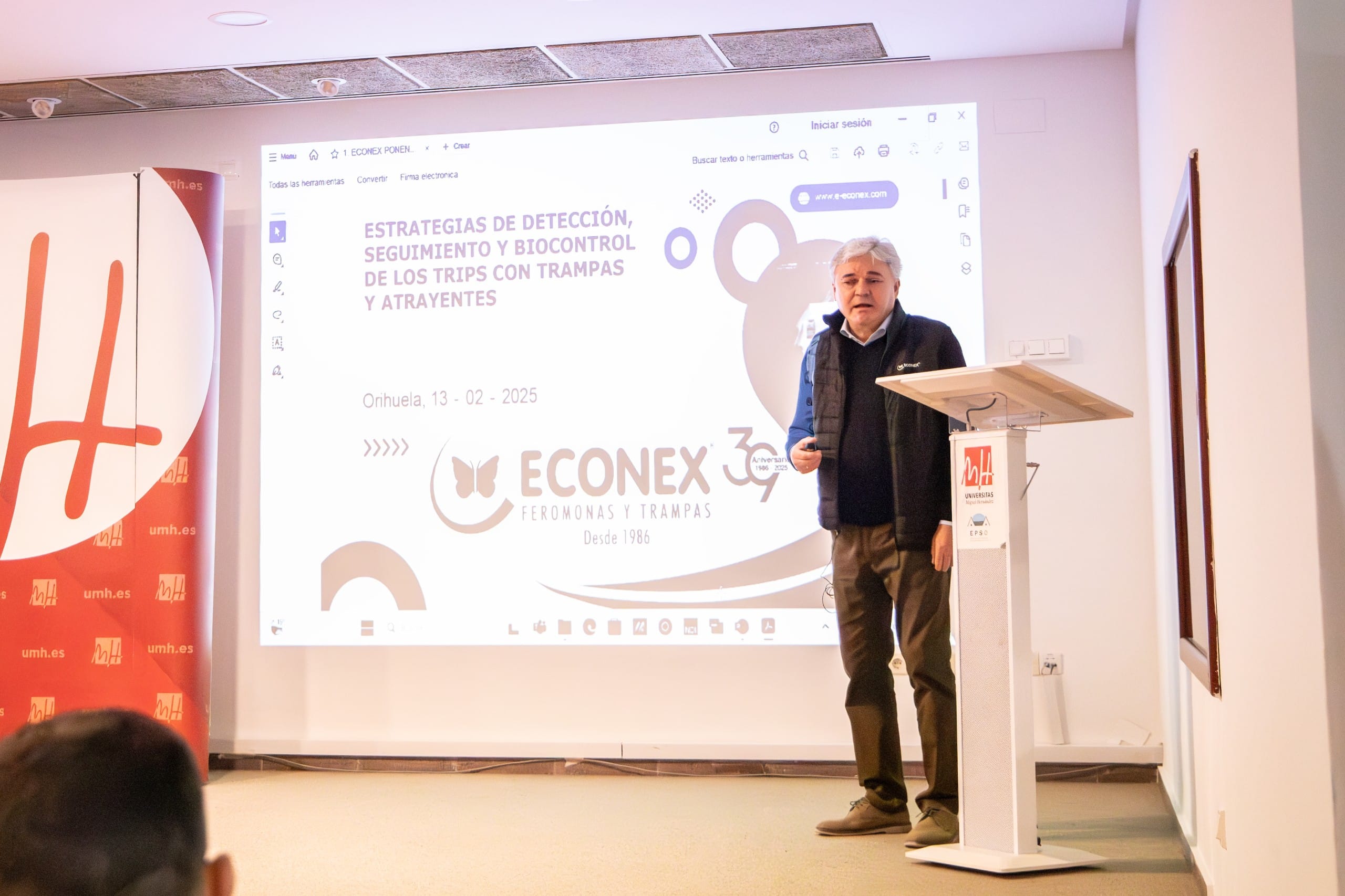 Econex presenta su innovador atrayente para trips invasores